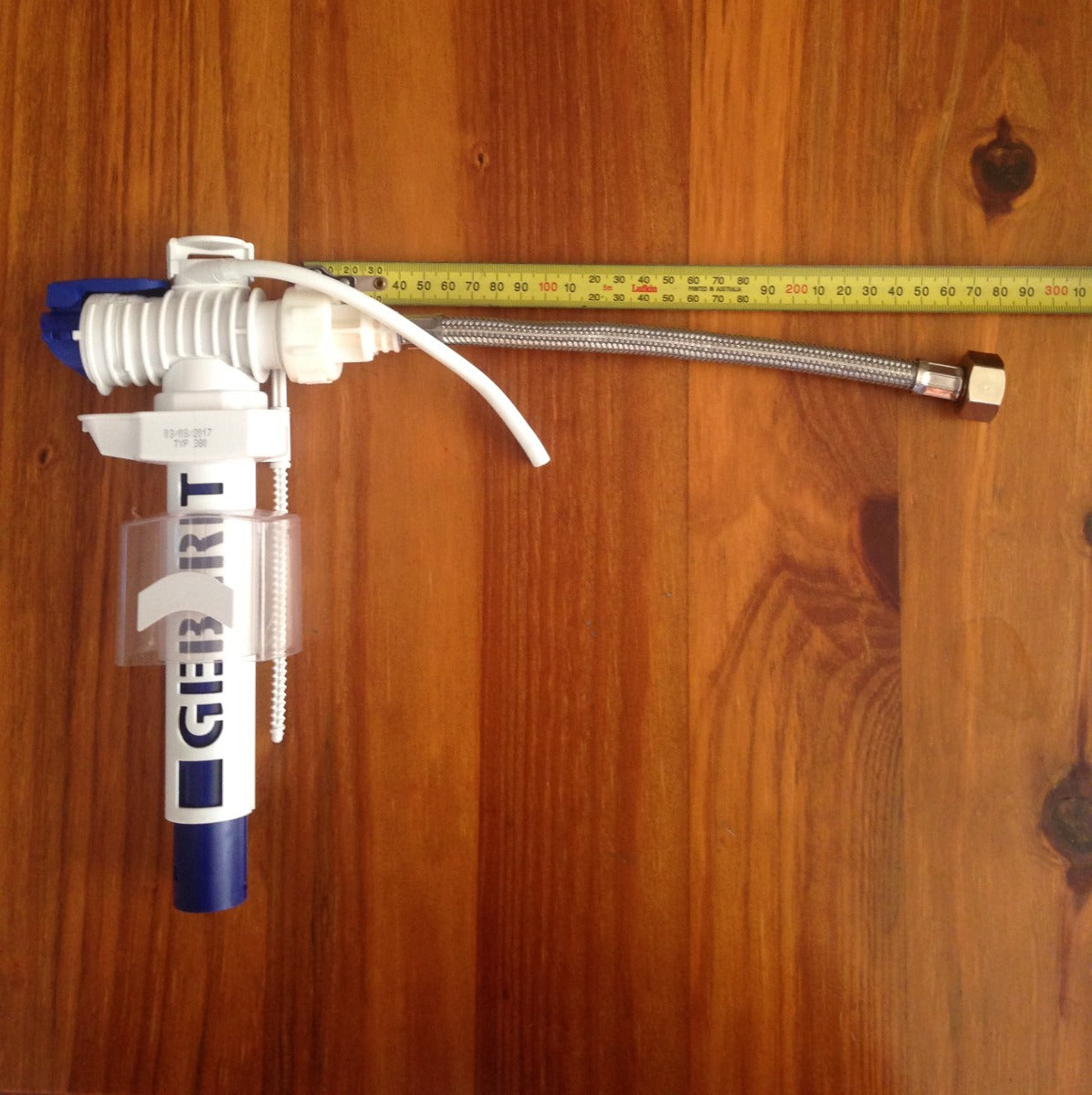 Geberit side inlet valve with short flexihose ending in a 1/2 inch fem ...